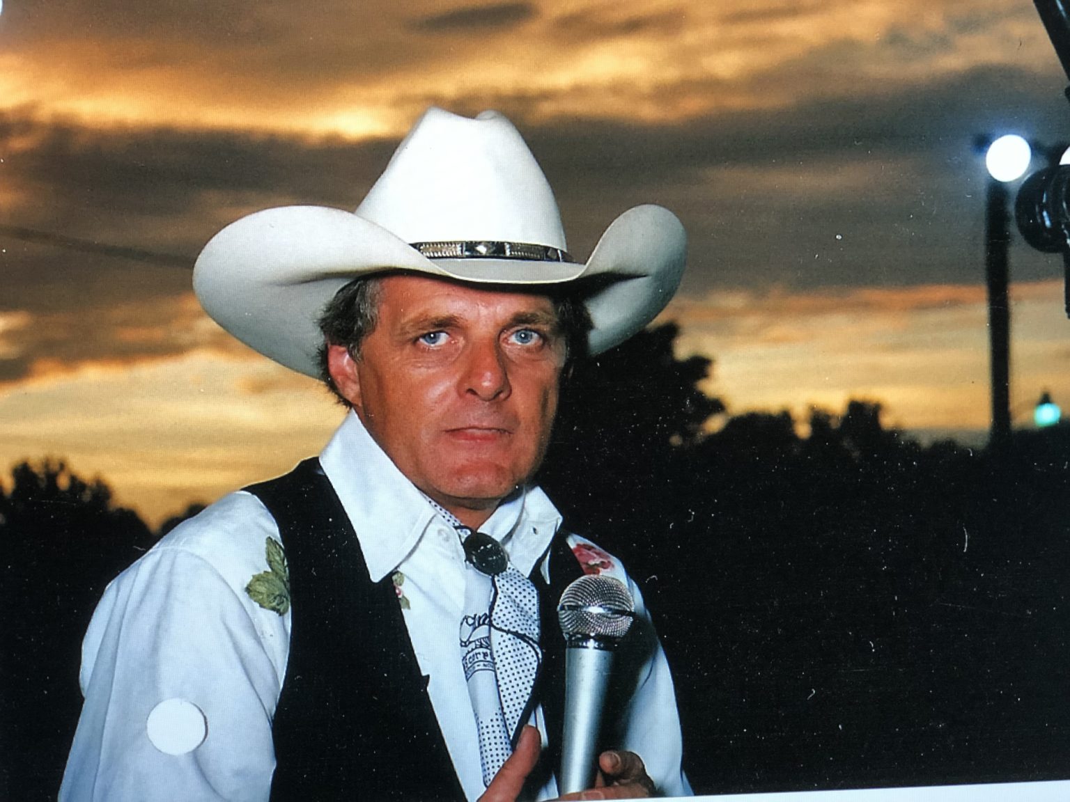 Endsley, Don - Inductee of the Texas Rodeo Cowboy Hall of Fame